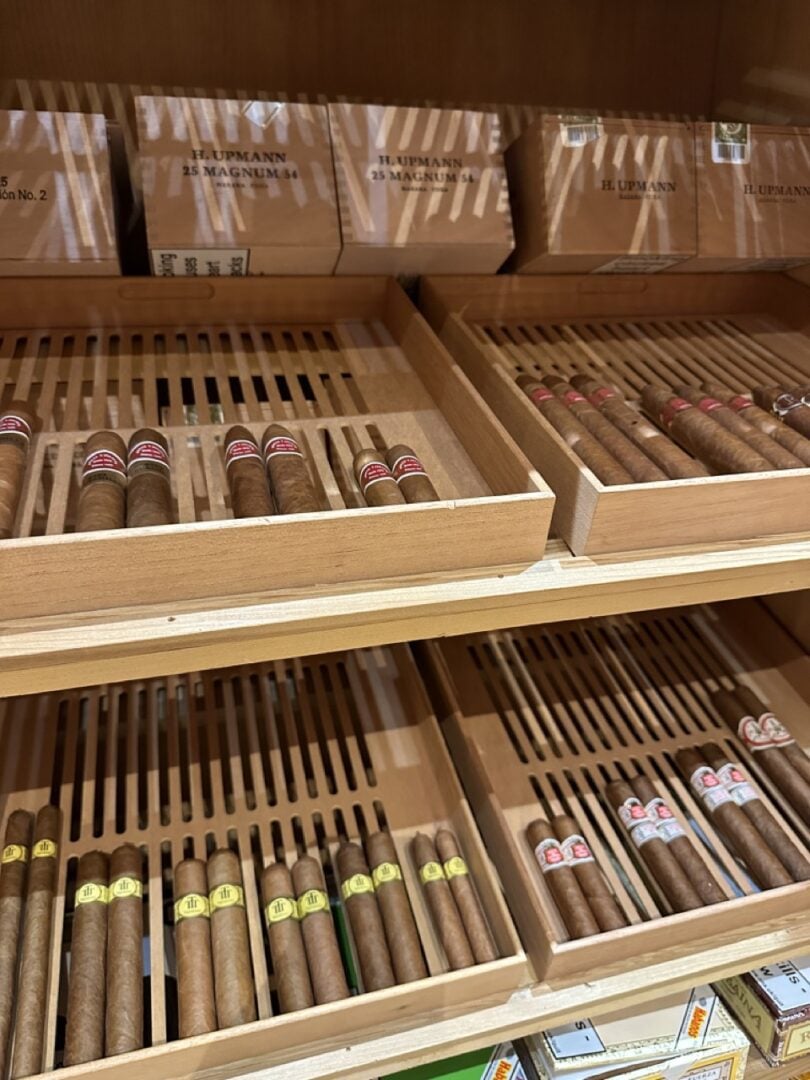 6 of the Best Cigar Lounges in London